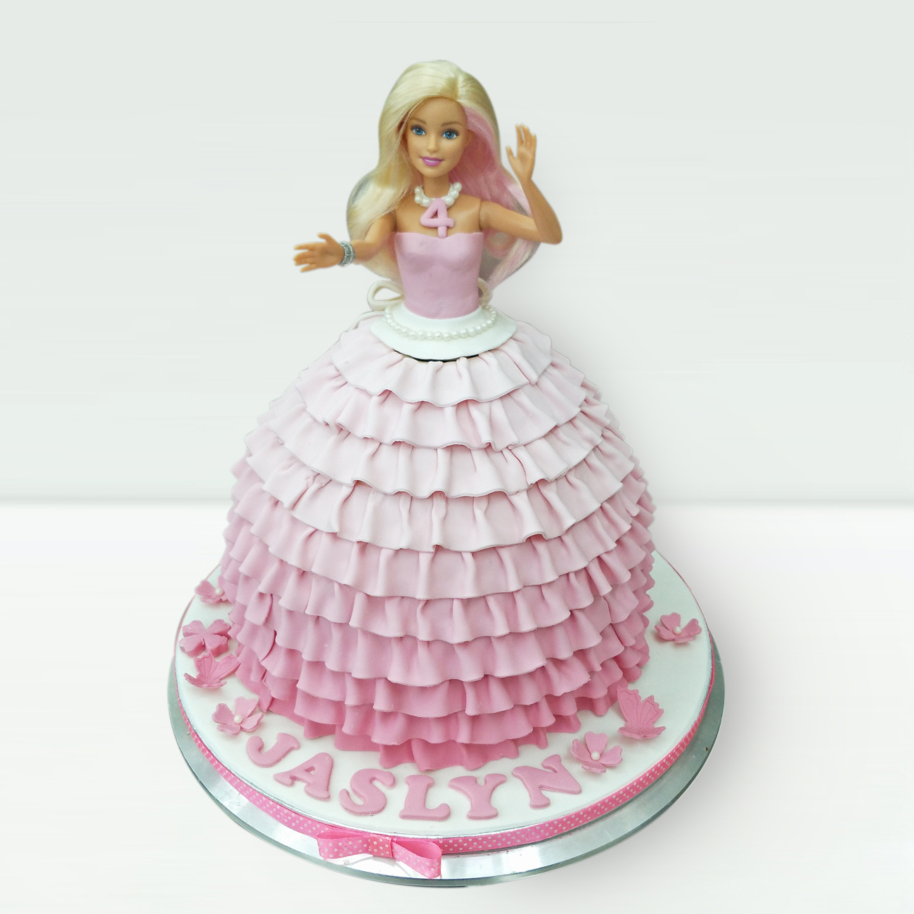 Customised Bakes | Baker's Luv